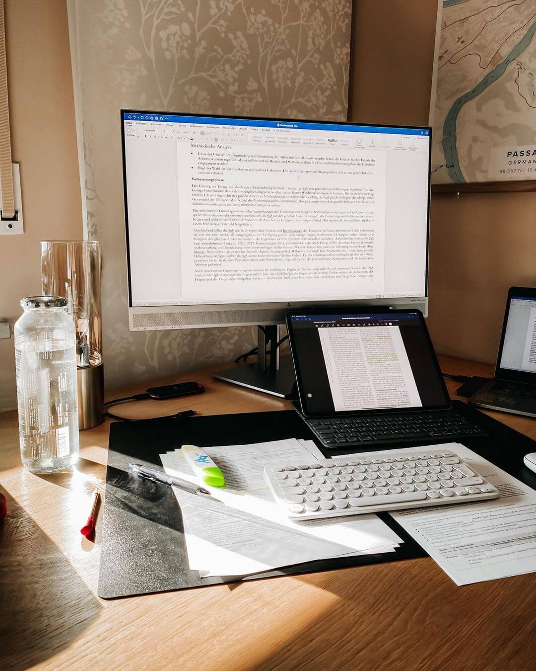 Cosy Study Desk Setup