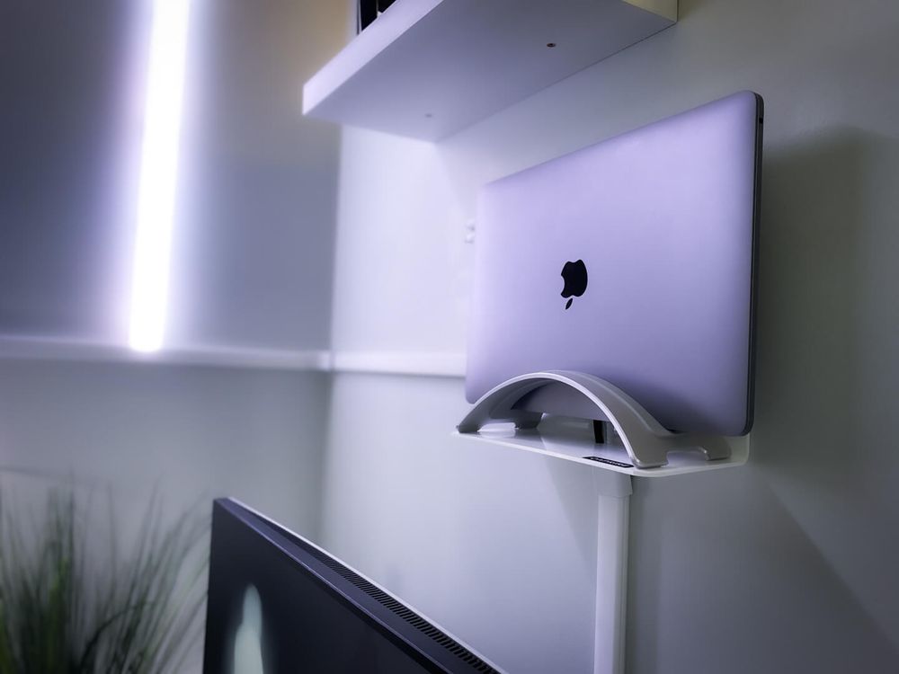 Minimalist Alienware Battlestation