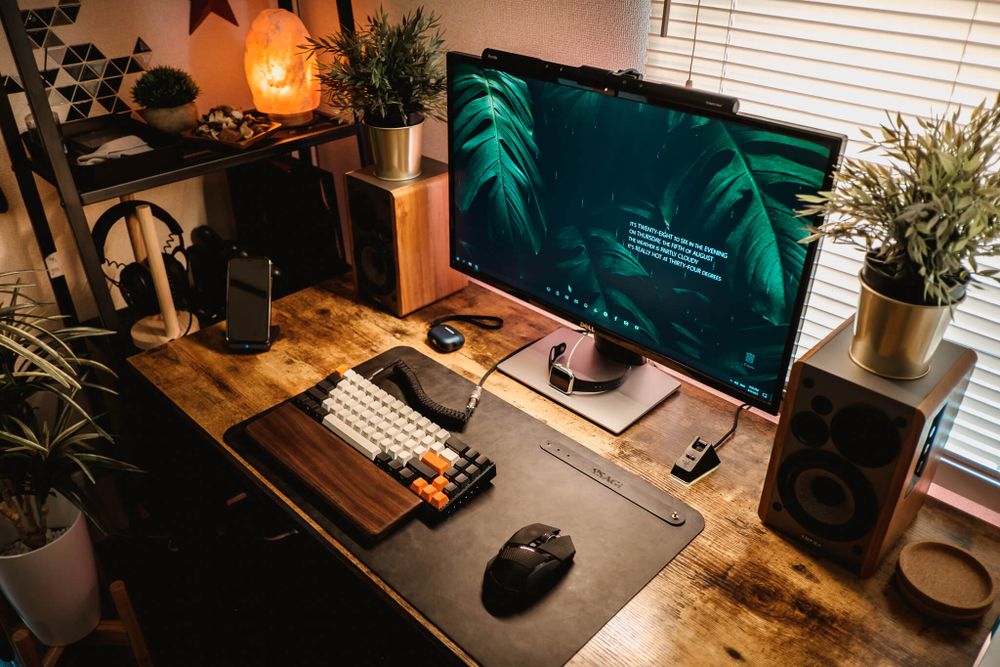 Cosy Industrial Desk Setup