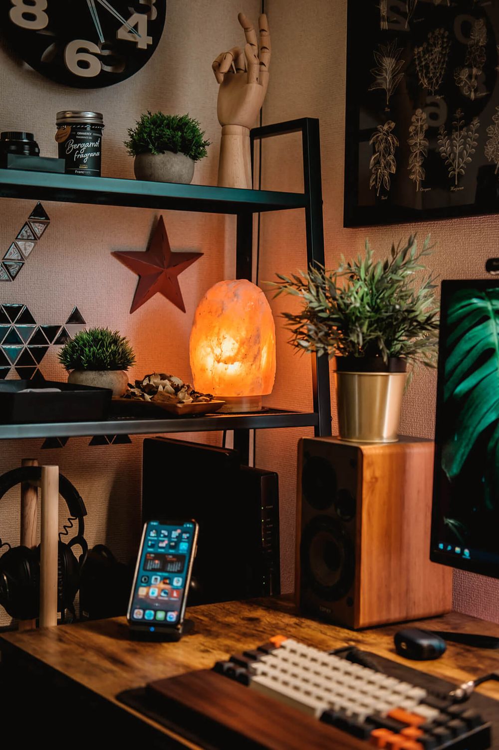 Cosy Industrial Desk Setup