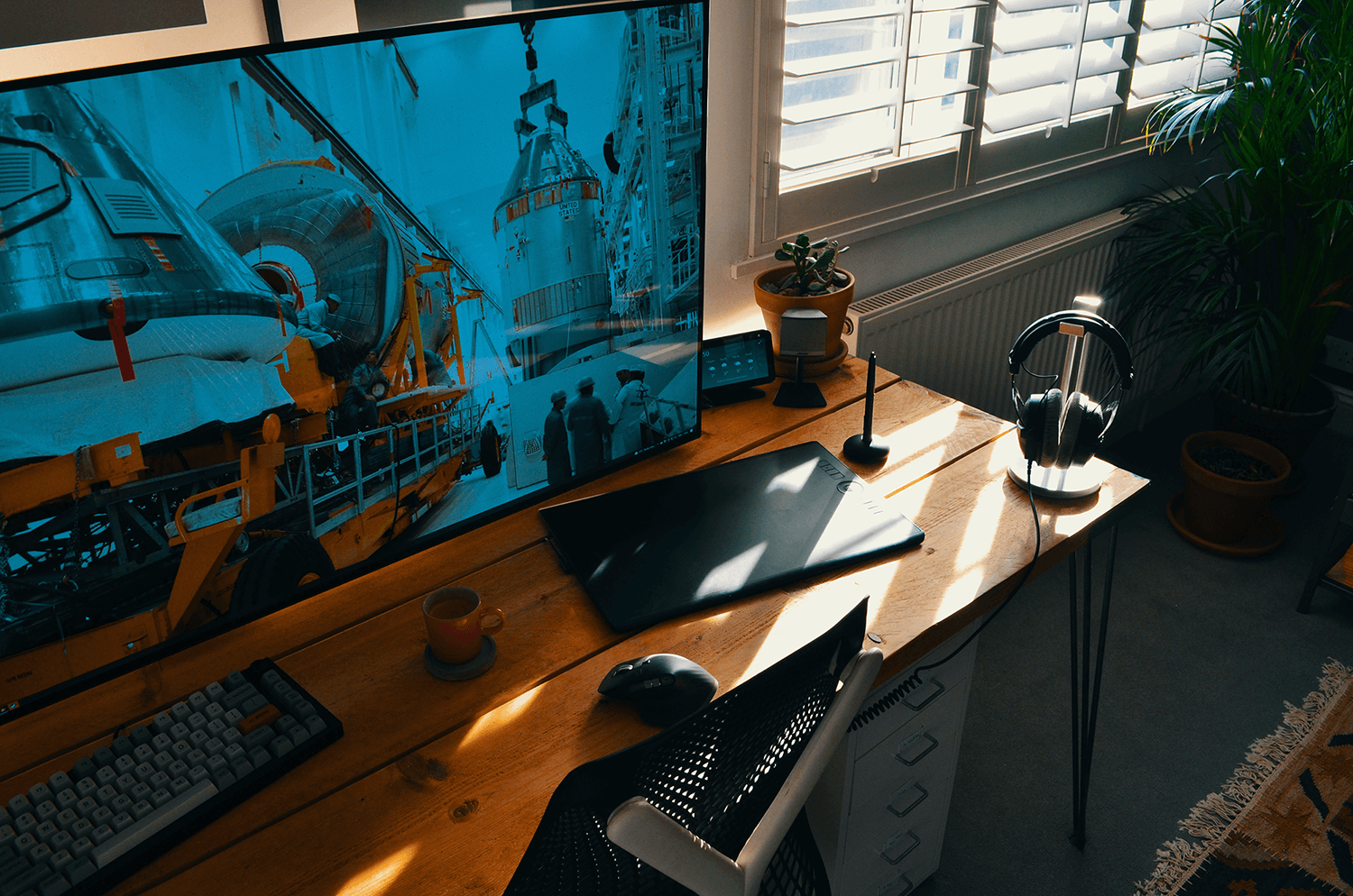 3D Artist Desk Setup