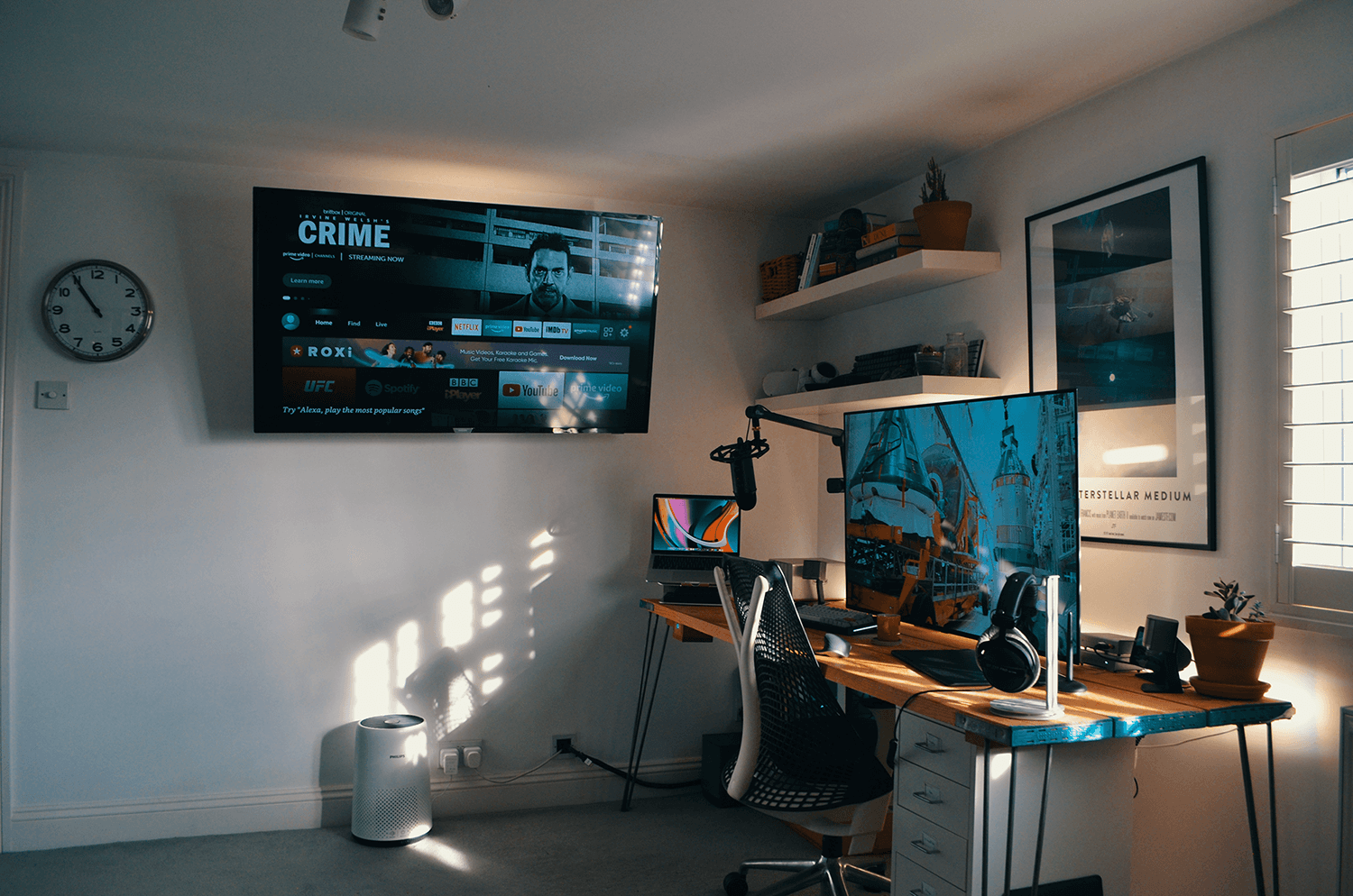 3D Artist Desk Setup