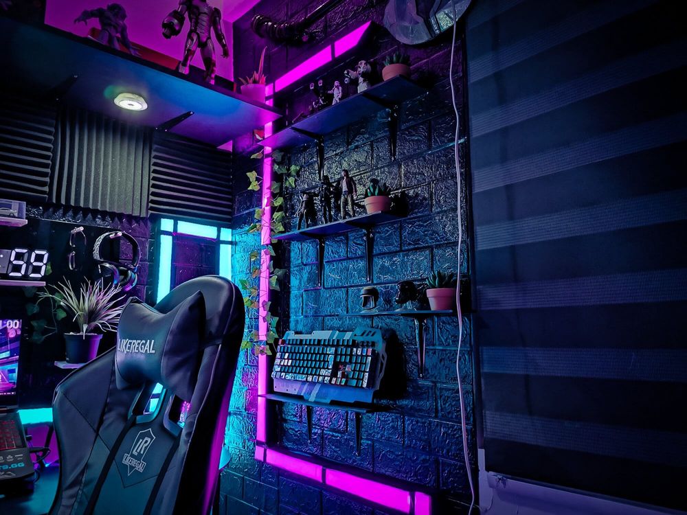 Cyberpunk-Inspired RGB Gaming Setup