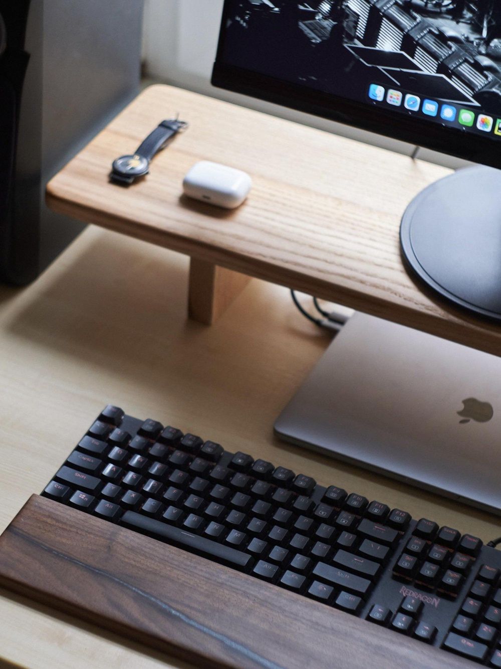 50+ Work-From-Home Essentials from Real People (2025)