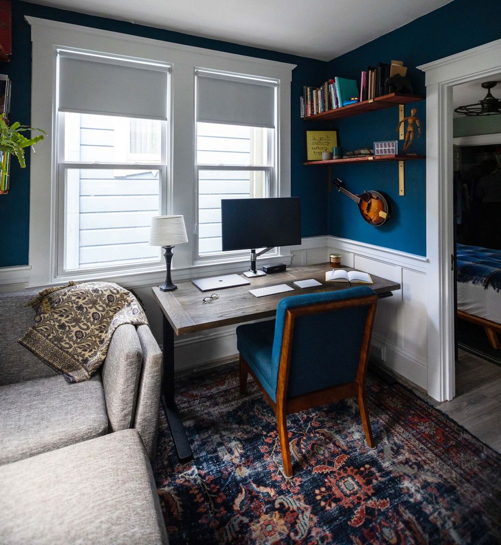 42 Best Desk Setup Ideas for Your Home Office in 2025