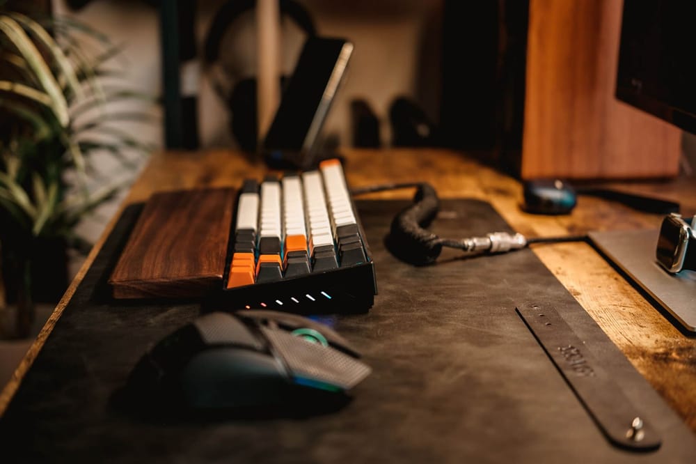 12 Quick Steps to an Ergonomic Home Office (Science-Backed)