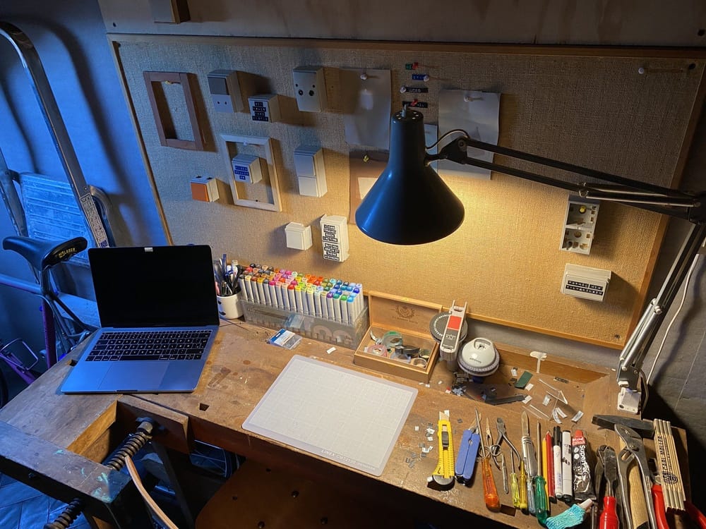 16 Budget Desk Setup Ideas: How to Make the Most of Any Space