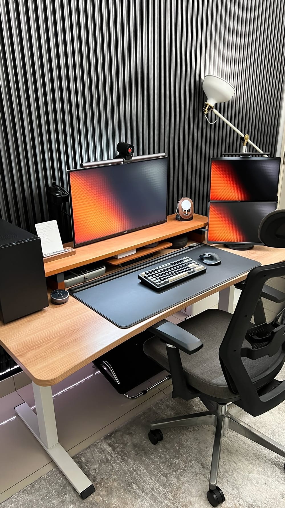Modern Minimalist Desk Setup