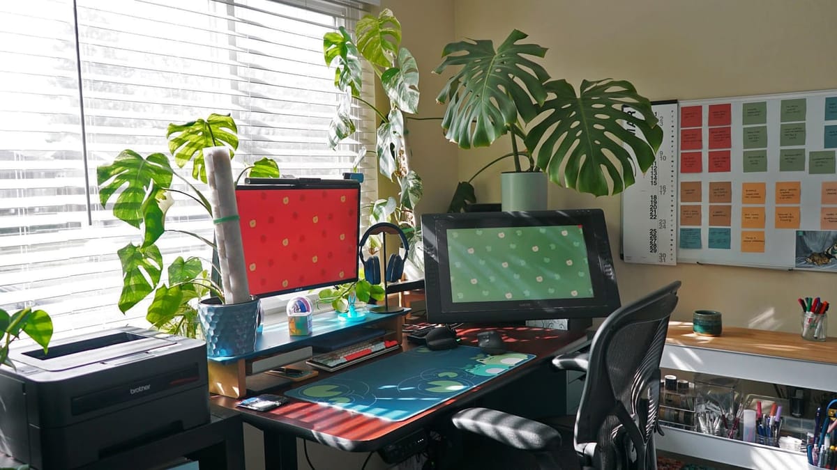 How to Set Up a Home Office in a Small Studio Apartment