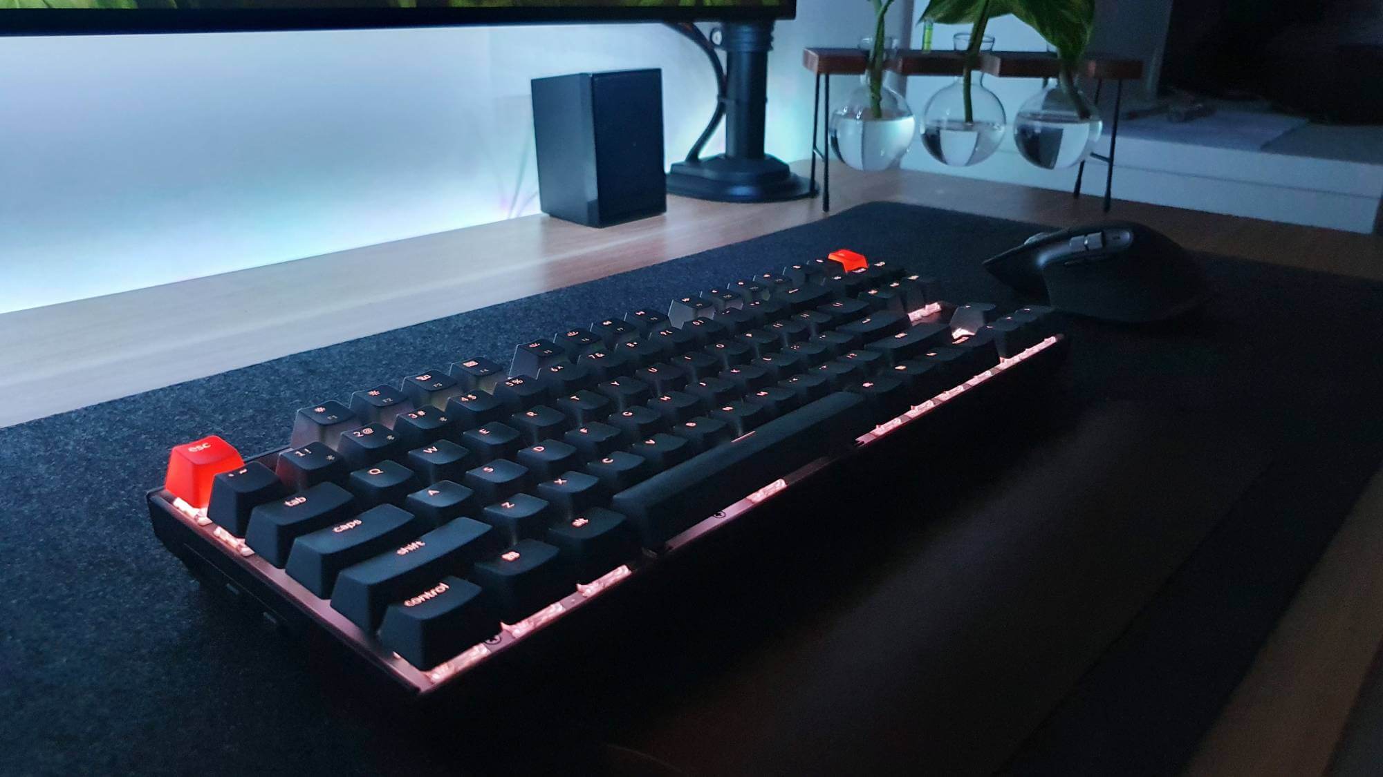 Cable-Free Desk Setup