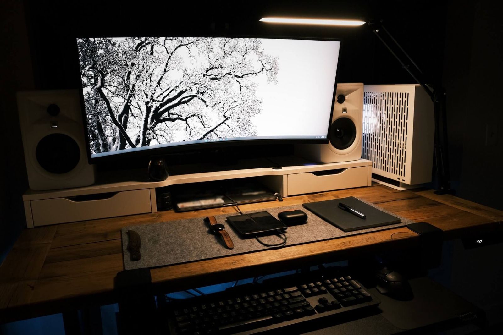 58 Best Standing Desks (With Photos From Real People)