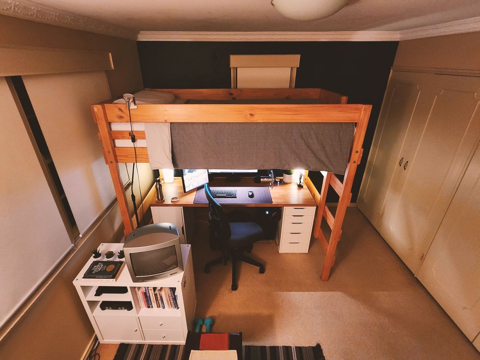 Small Loft Bed Desk Setup