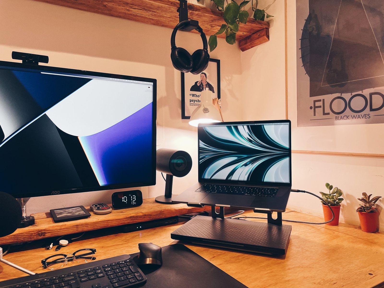 DIY Floating Plywood Desk Setup