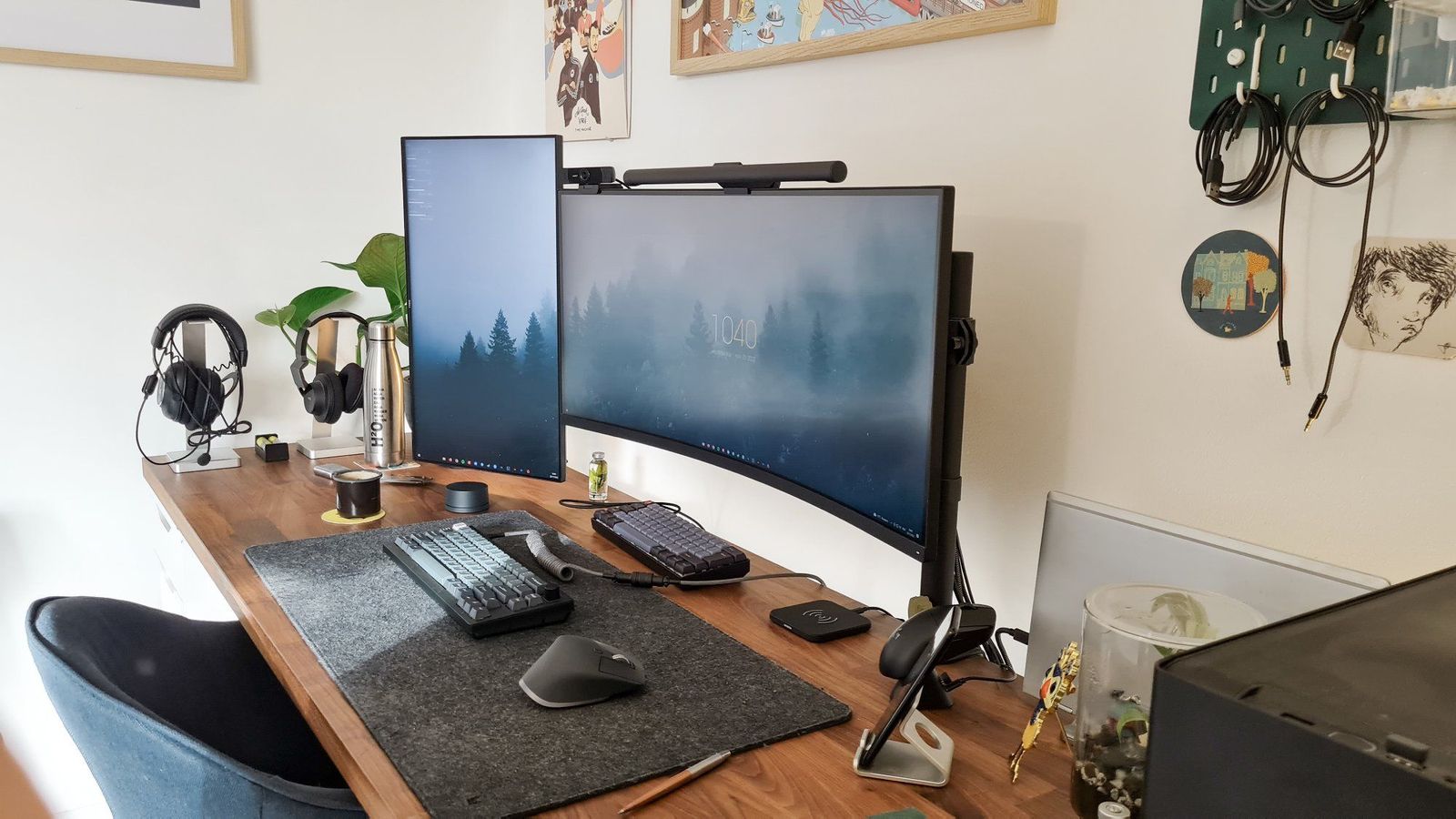Cosy IKEA KARLBY Desk Setup