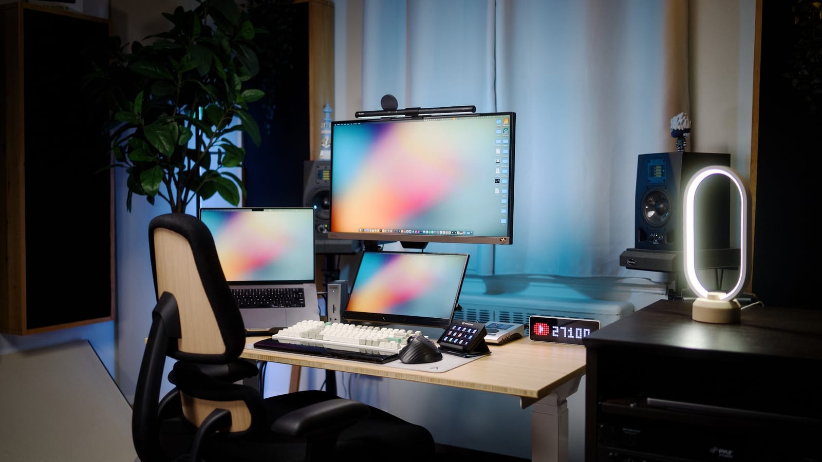 Ultimate Video Editing Desk Setup