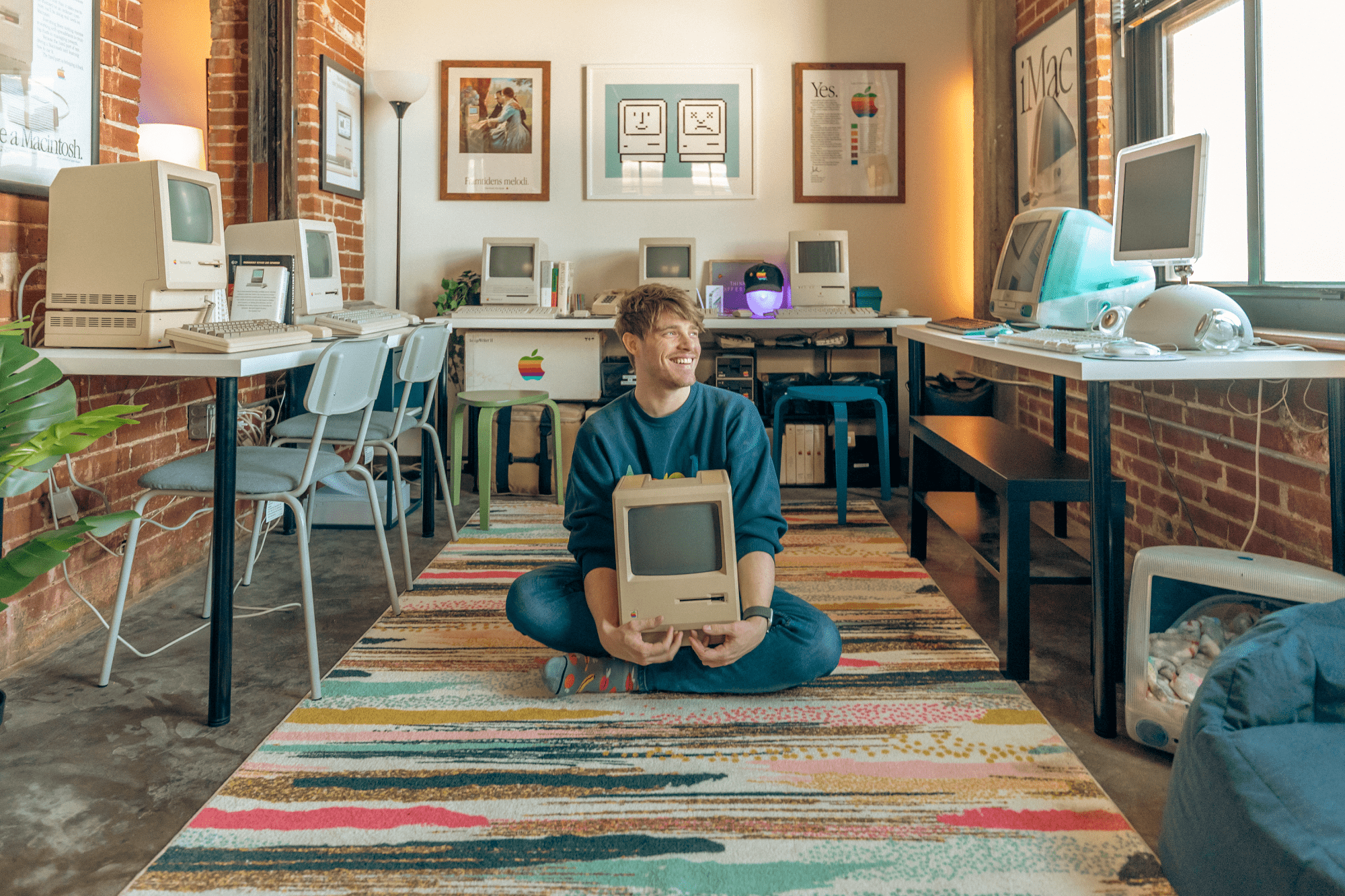 Vintage 1984 Macintosh Desk Setup