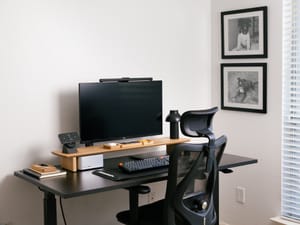 13 Best Small Home Office Setup Ideas (with Actionable Tips)