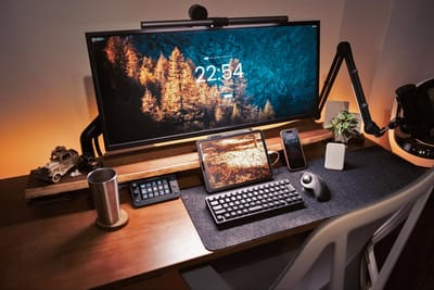 13 Pegboard Desk Setup Ideas for Your Home Office