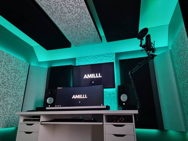 Minimalist Music Production Setup