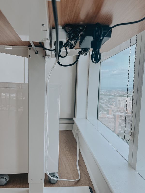 Minimal Standing Desk Setup