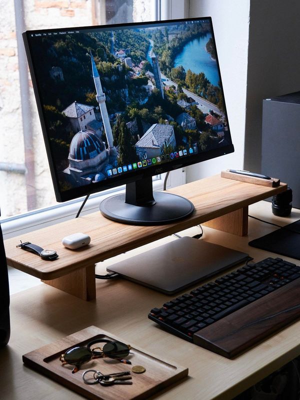 50+ Work-From-Home Essentials from Real People (2025)