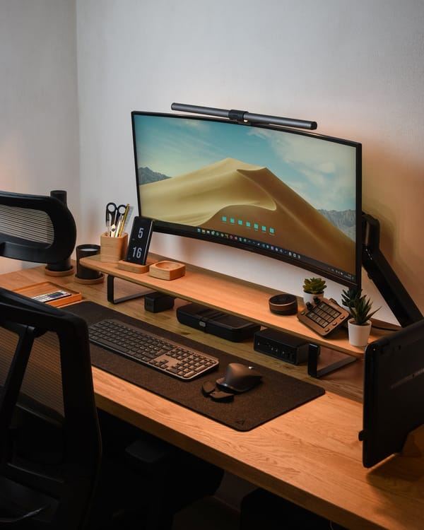 Programmers’ and Developers’ Home Office Setups for Your Inspiration